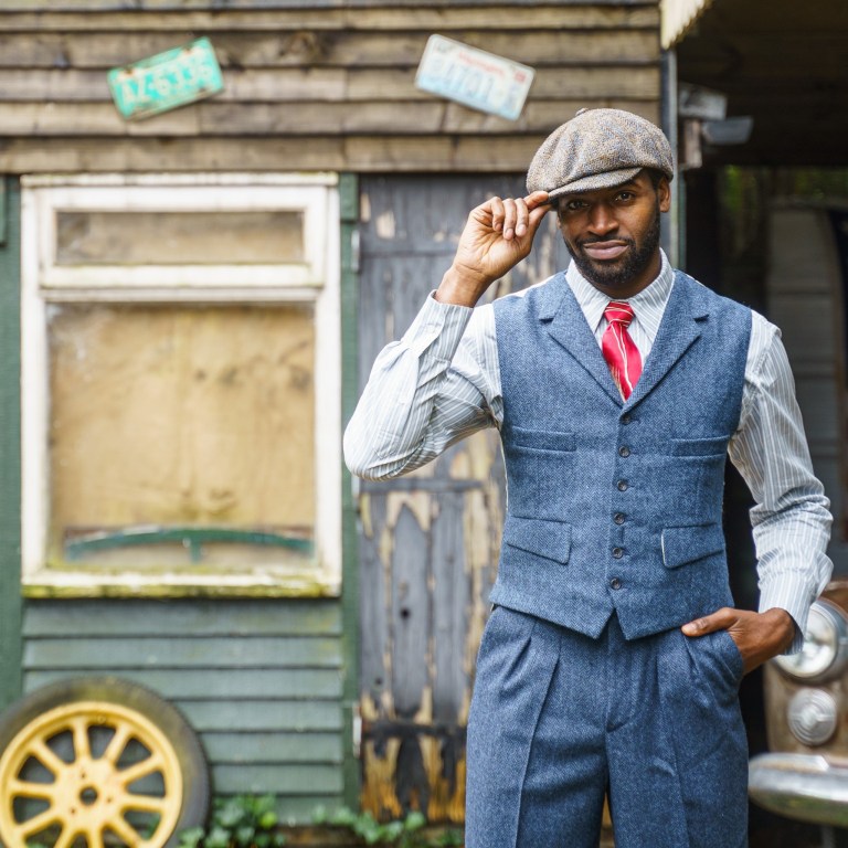 Gentlemen – Lindy Shopper